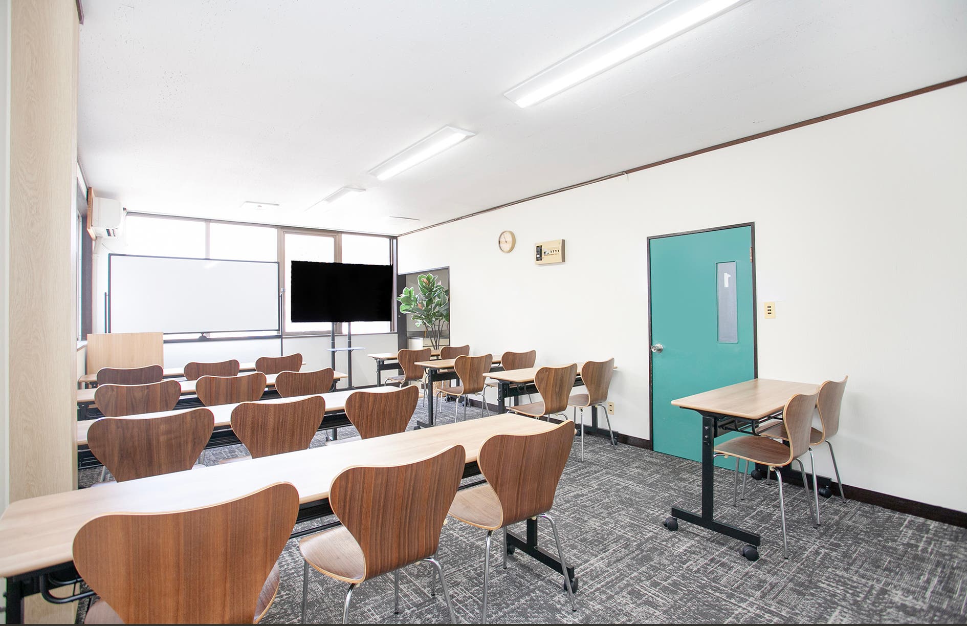 新潟駅5分!/最大20名/会議/セミナー/面接/懇親会/ボドゲ/女子会で利用可/飲食お酒可/GS貸会議室・新潟店３０１の写真8