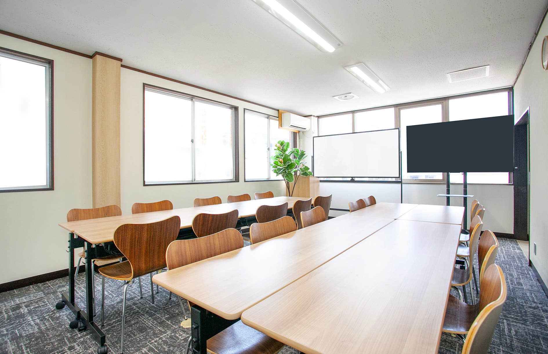 新潟駅5分!/最大20名/会議/セミナー/面接/懇親会/ボドゲ/女子会で利用可/飲食お酒可/GS貸会議室・新潟店３０１の写真11