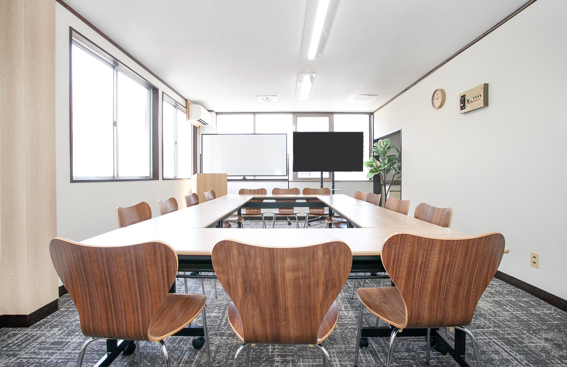 新潟駅5分!/最大20名/会議/セミナー/面接/懇親会/ボドゲ/女子会で利用可/飲食お酒可/GS貸会議室・新潟店３０１の写真13