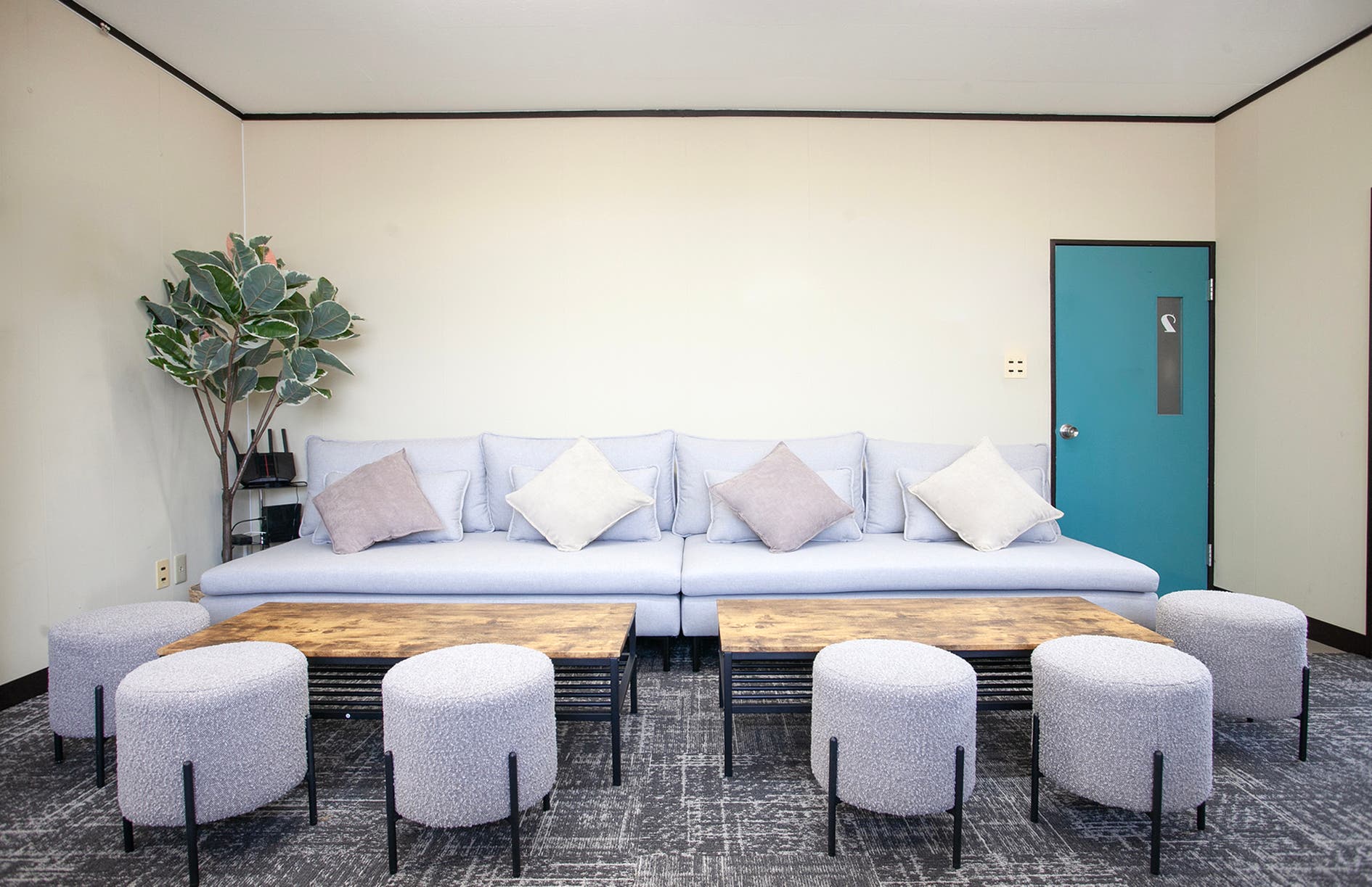 新潟駅5分!/最大24名/パーティー/会議/セミナー/懇親会/ボドゲ/女子会で利用可/飲食お酒可/GS貸会議室・新潟店３０２の写真16