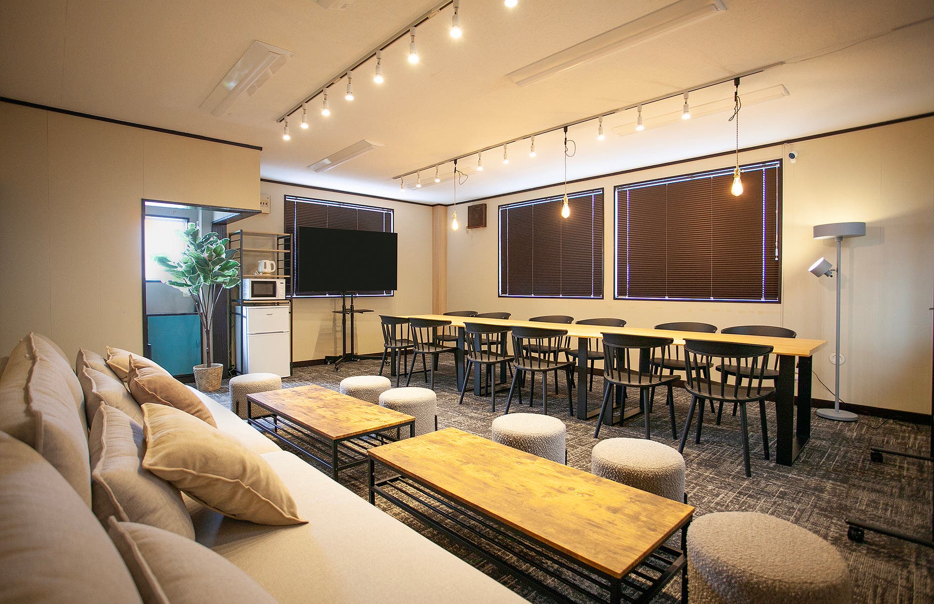 新潟駅5分!/最大24名/パーティー/会議/セミナー/懇親会/ボドゲ/女子会で利用可/飲食お酒可/GS貸会議室・新潟店３０２の写真7