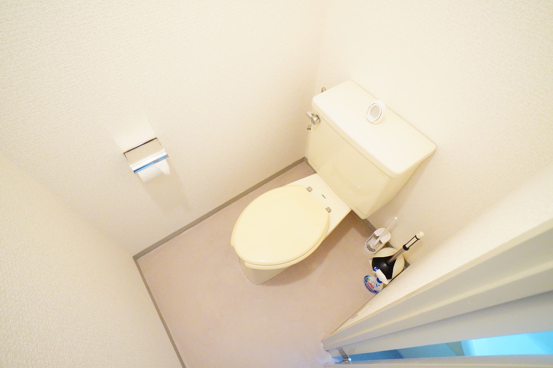 ＜ビズボ新宿三丁目駅前2nd No.4＞新宿三丁目駅E1出口徒歩1分🚃【換気ファン付完全個室】光回線Wi-Fi📶電源🔌の写真9