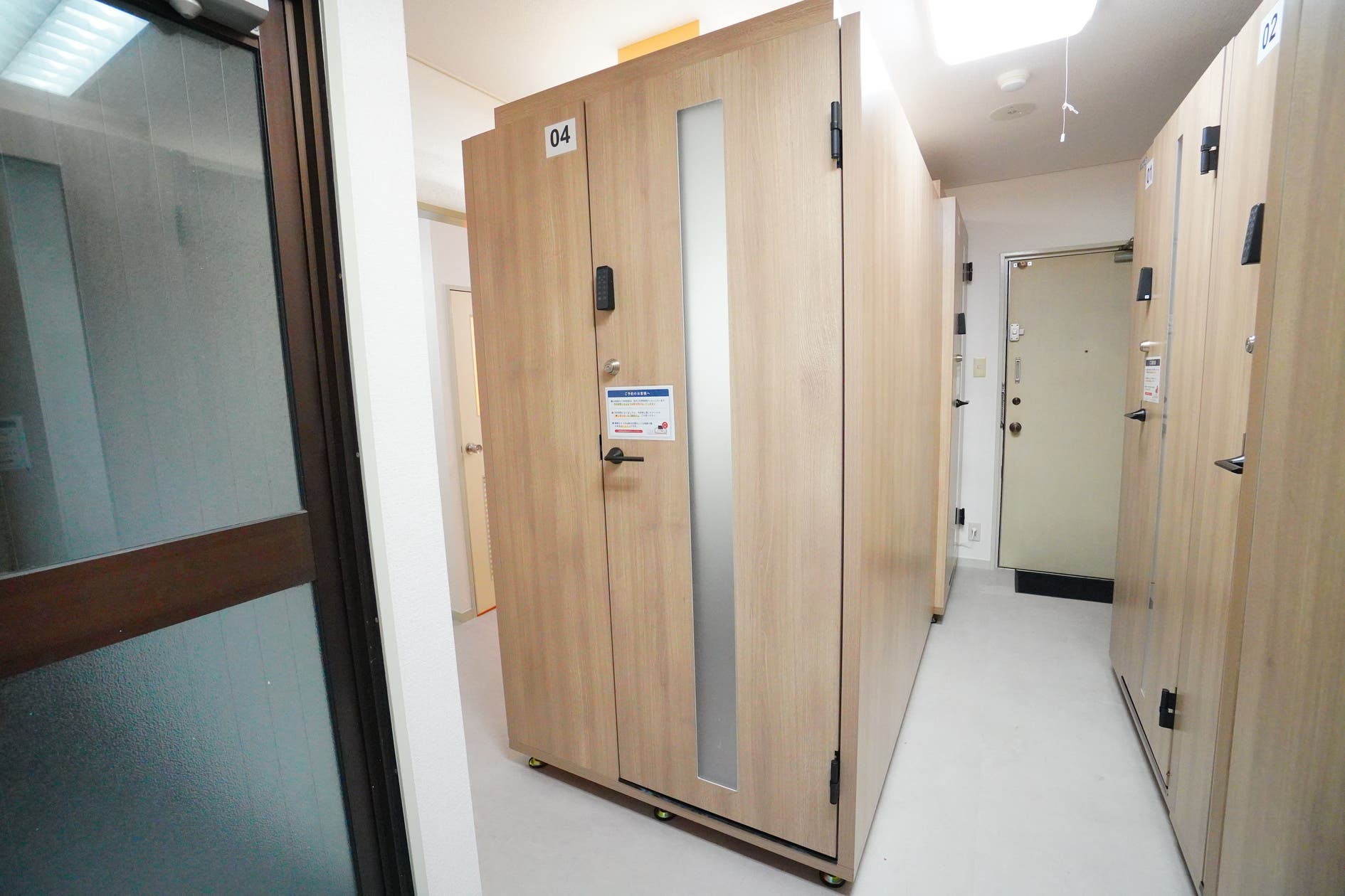 ＜ビズボ新宿三丁目駅前2nd No.5＞新宿三丁目駅E1出口徒歩1分🚃【換気ファン付完全個室】光回線Wi-Fi📶電源🔌の写真7