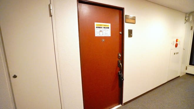 <ビズボ新宿三丁目駅前2nd No.5>新宿三丁目駅E1出口徒歩1分🚃【換気ファン付完全個室】光回線Wi-Fi📶電源🔌の写真11