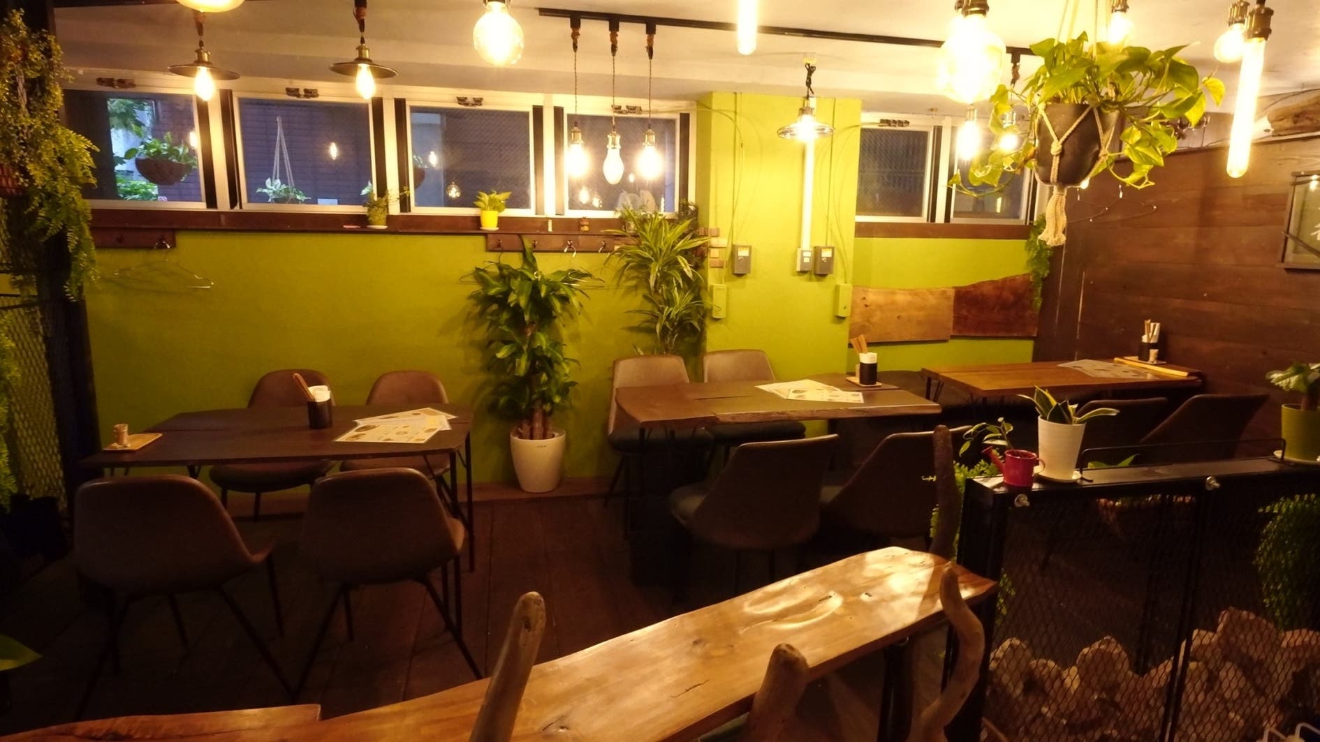 【新宿御苑前駅 徒歩6分】ロケ・YouTube撮影📸交流会、懇親会✨女子会・街コン😊ポートレート撮影・MV・PV🍃取材🖊の写真10