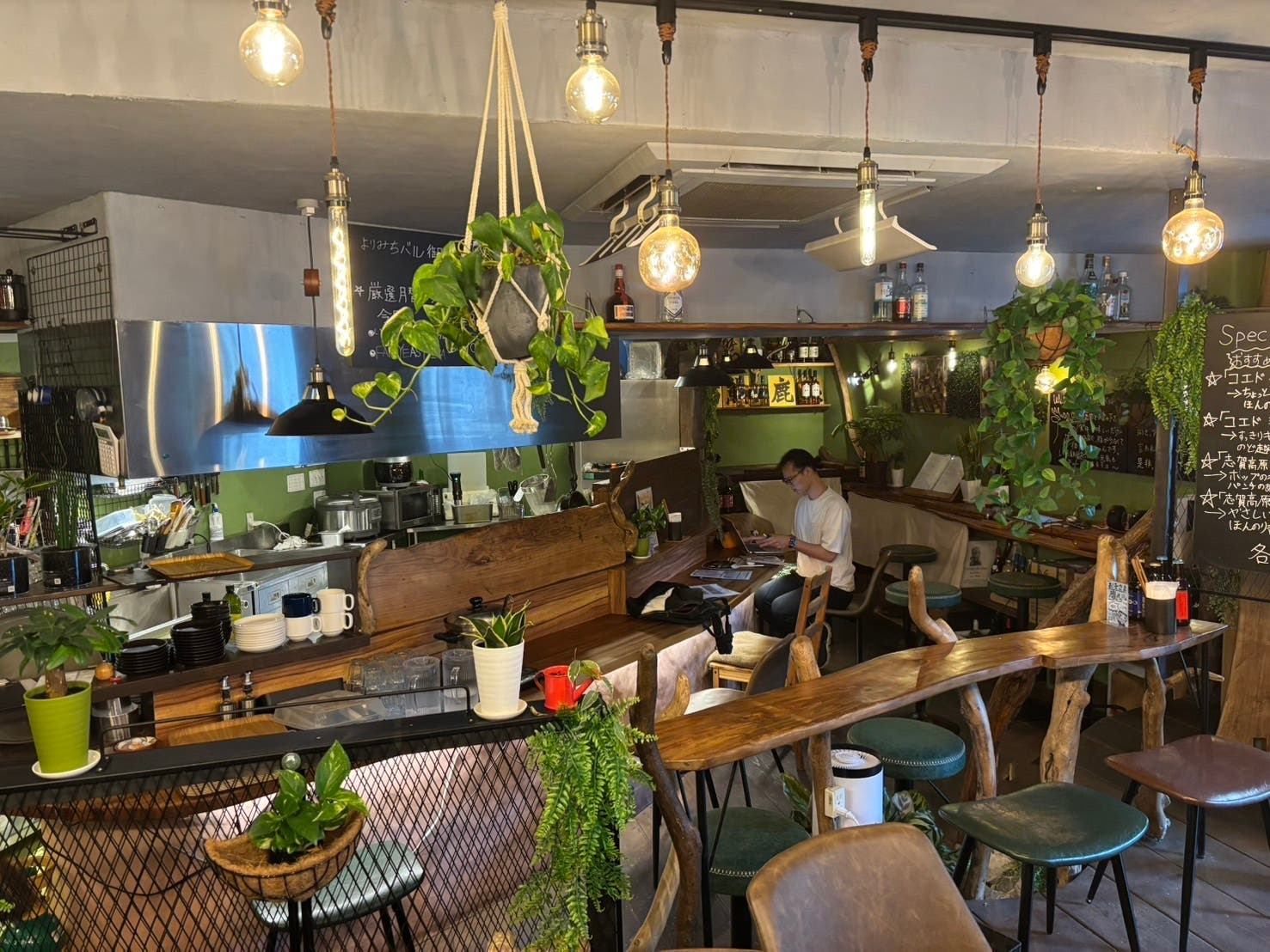 【新宿御苑前駅 徒歩6分】ロケ・YouTube撮影📸交流会、懇親会✨女子会・街コン😊ポートレート撮影・MV・PV🍃取材🖊の写真5