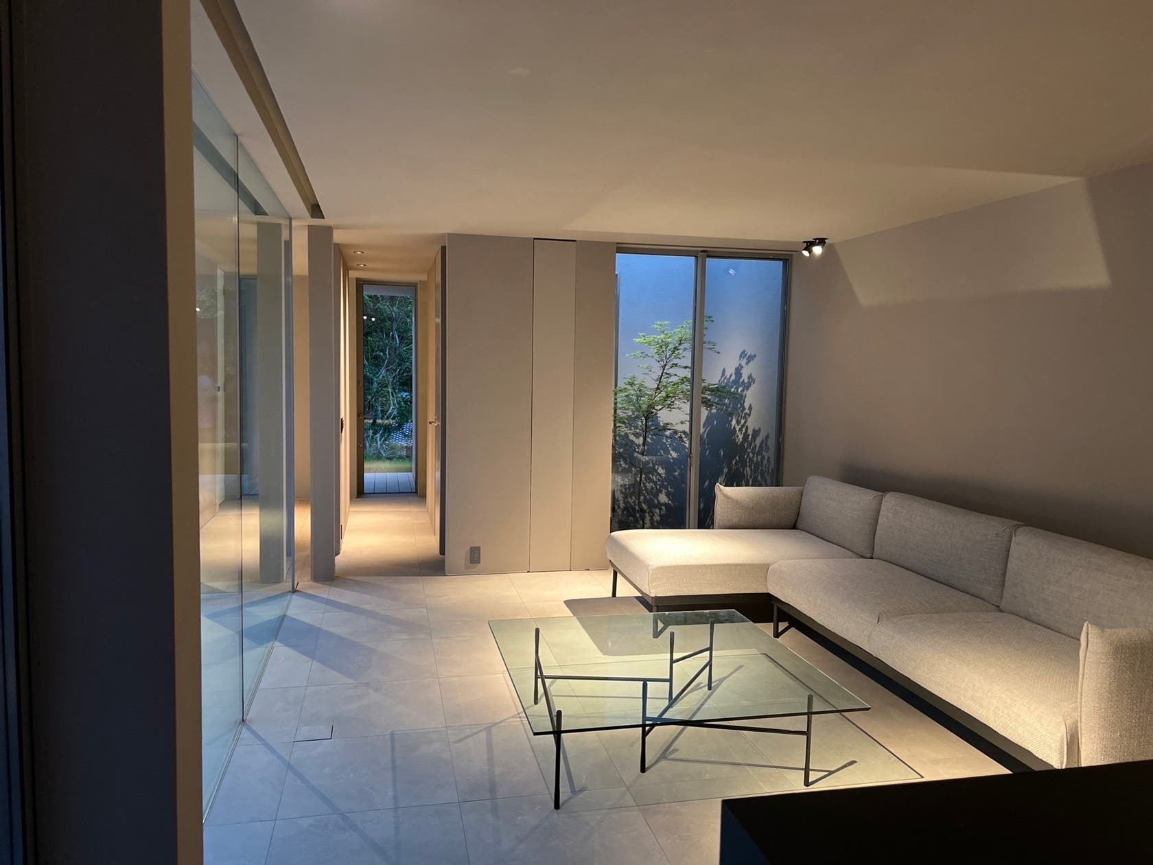 都心から1時間の”光と緑に包まれる美空間“の写真10