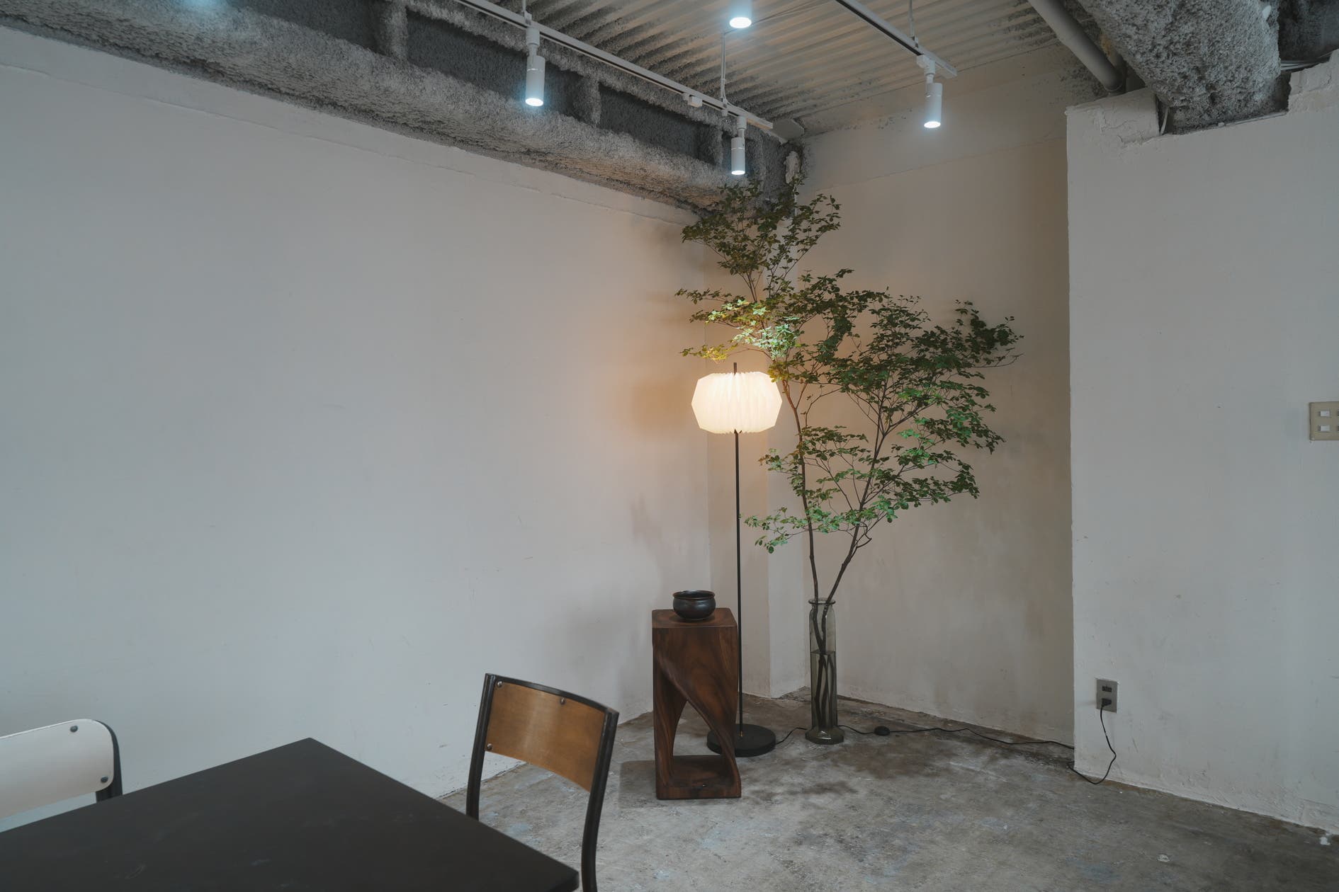 駅近徒歩30秒！45平米のシロハコスタジオ。展示会やフリマ等のイベントにおすすめの写真8