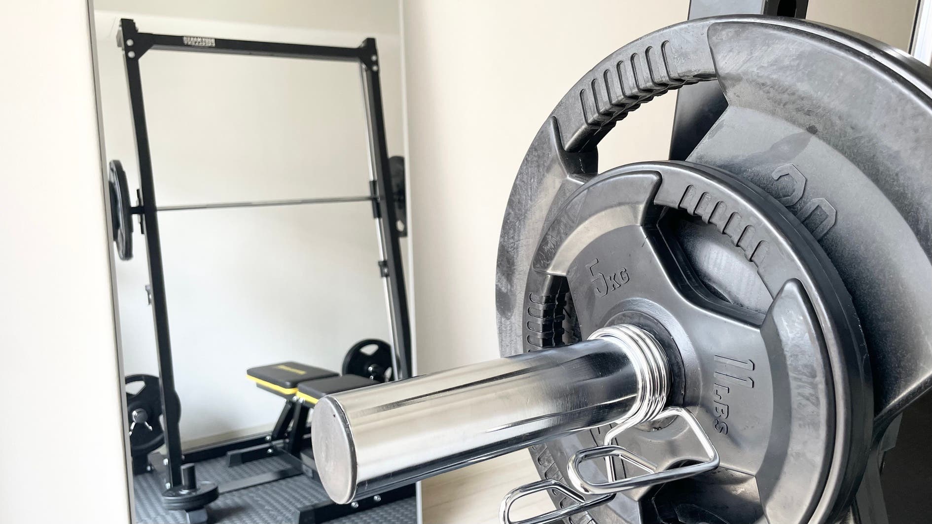 【心斎橋駅徒歩5分】完全個室&amp;24時間利用可能！本格マシン多数！の写真3