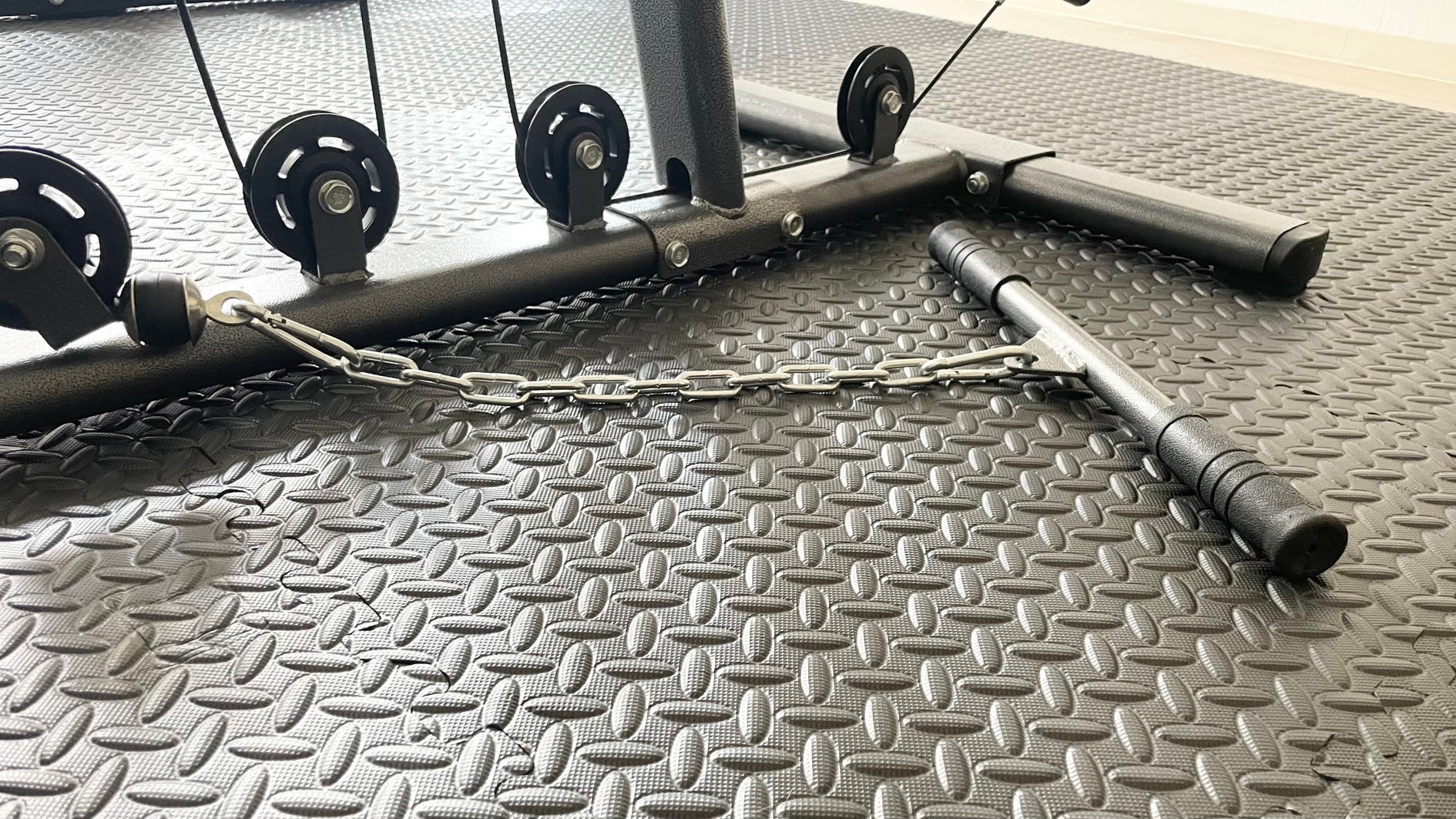 【心斎橋駅徒歩5分】完全個室&amp;24時間利用可能！本格マシン多数！の写真4