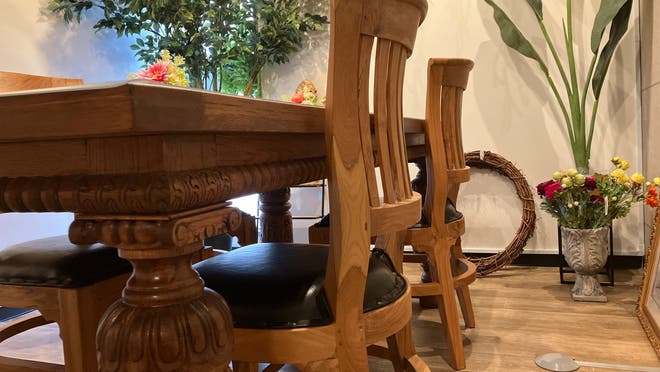 横浜駅から徒歩5分のコワーキング、ワークショップ、自習スペース、商談場所の写真2