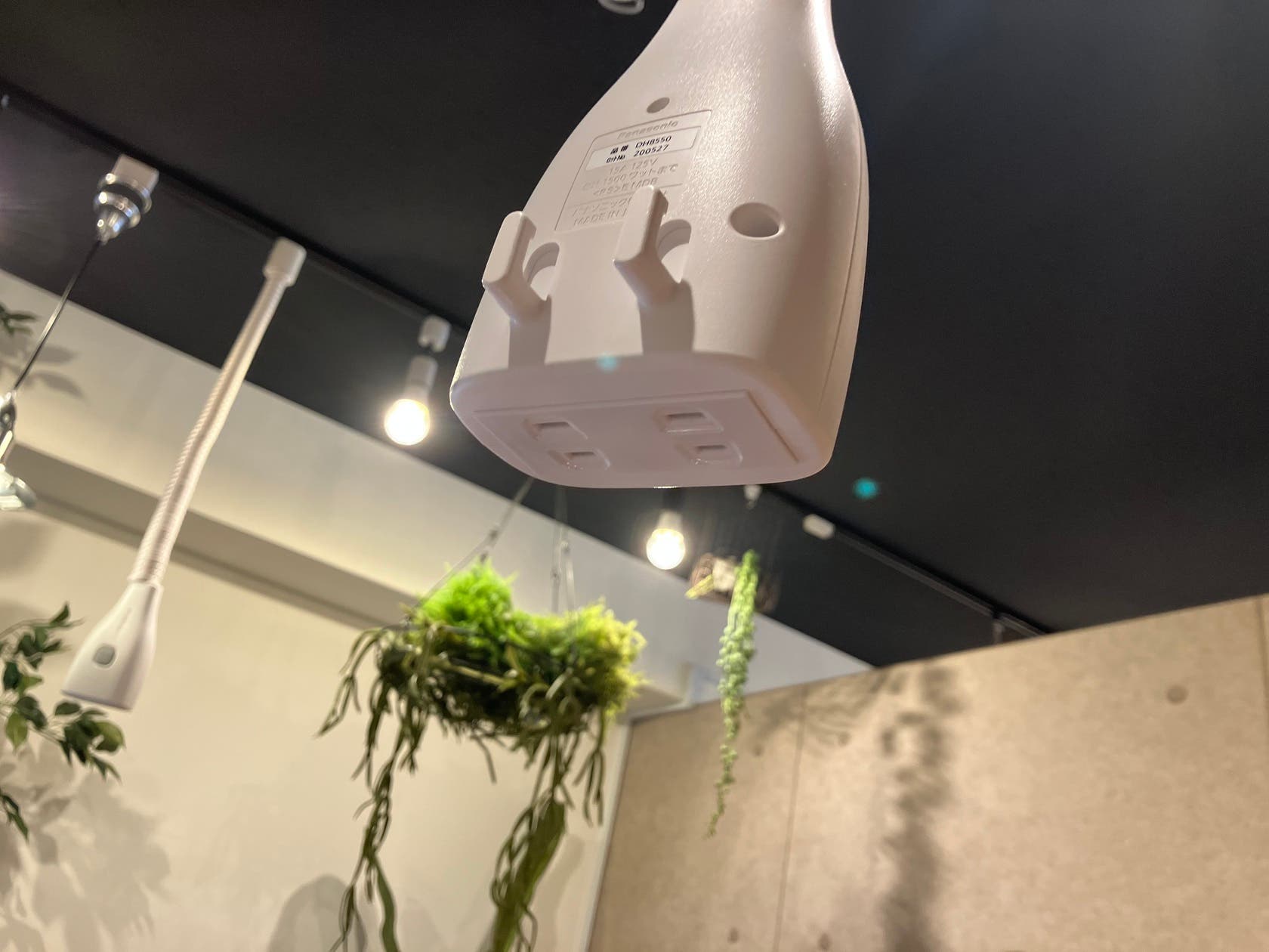 横浜駅から徒歩5分のコワーキング、ワークショップ、自習スペース、商談場所の写真7