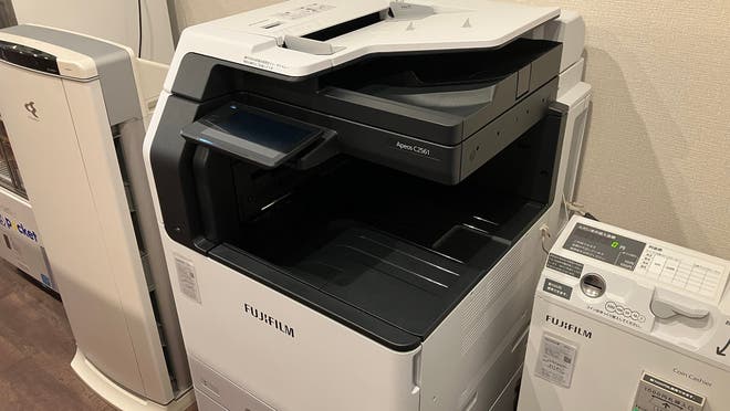 横浜駅から徒歩5分のコワーキング、ワークショップ、自習スペース、商談場所の写真8