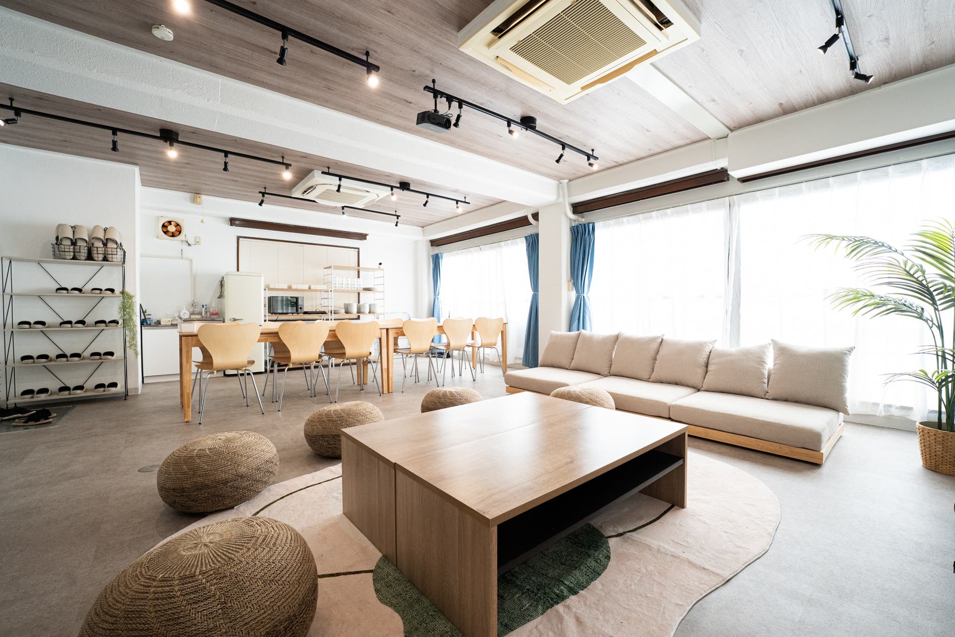 【最大30名✨広々ワンフロア貸切】👍飯田橋8分⚡️高速光回線🎉パーティー🥂懇親会💼会議🎬撮影🎮ゲーム大会💖推し活の写真4