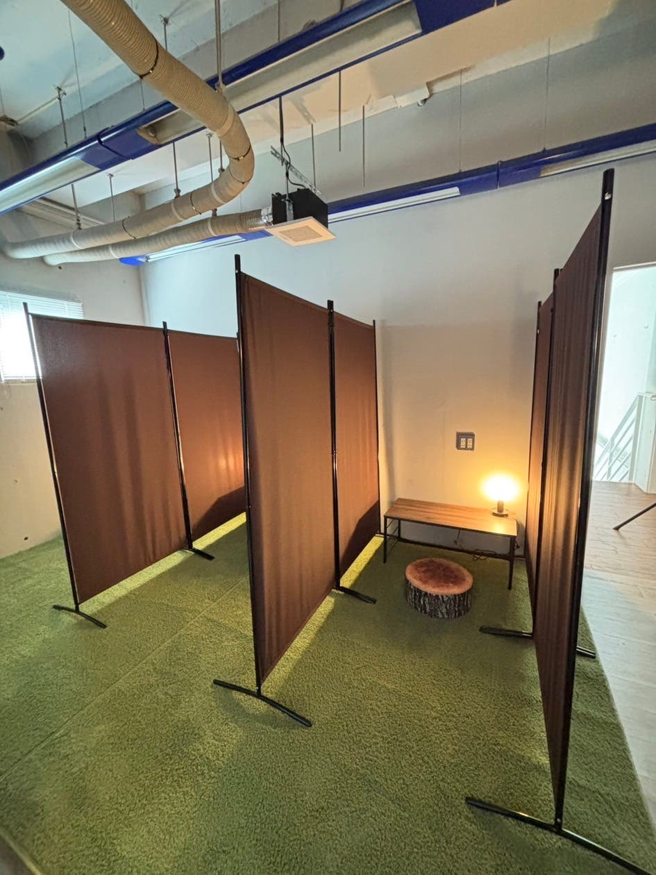 ≪こどもも、学生も、大人も≫リラックスして過ごすひとときを、コワーキングスペースで。の写真6