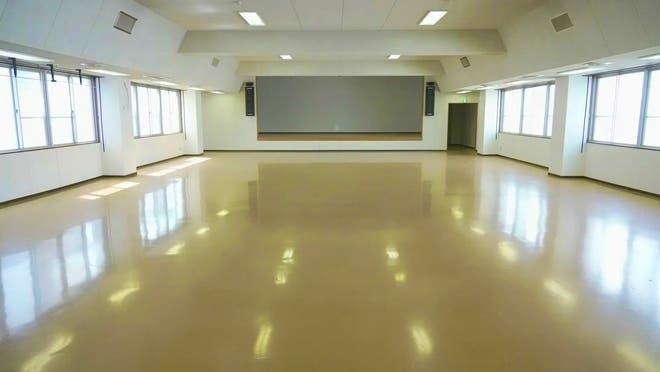 4Fフロア貸し(講堂、廊下)|飯田橋駅から2分の学校跡地のレンタルスペース/撮影やイベントなどの写真1