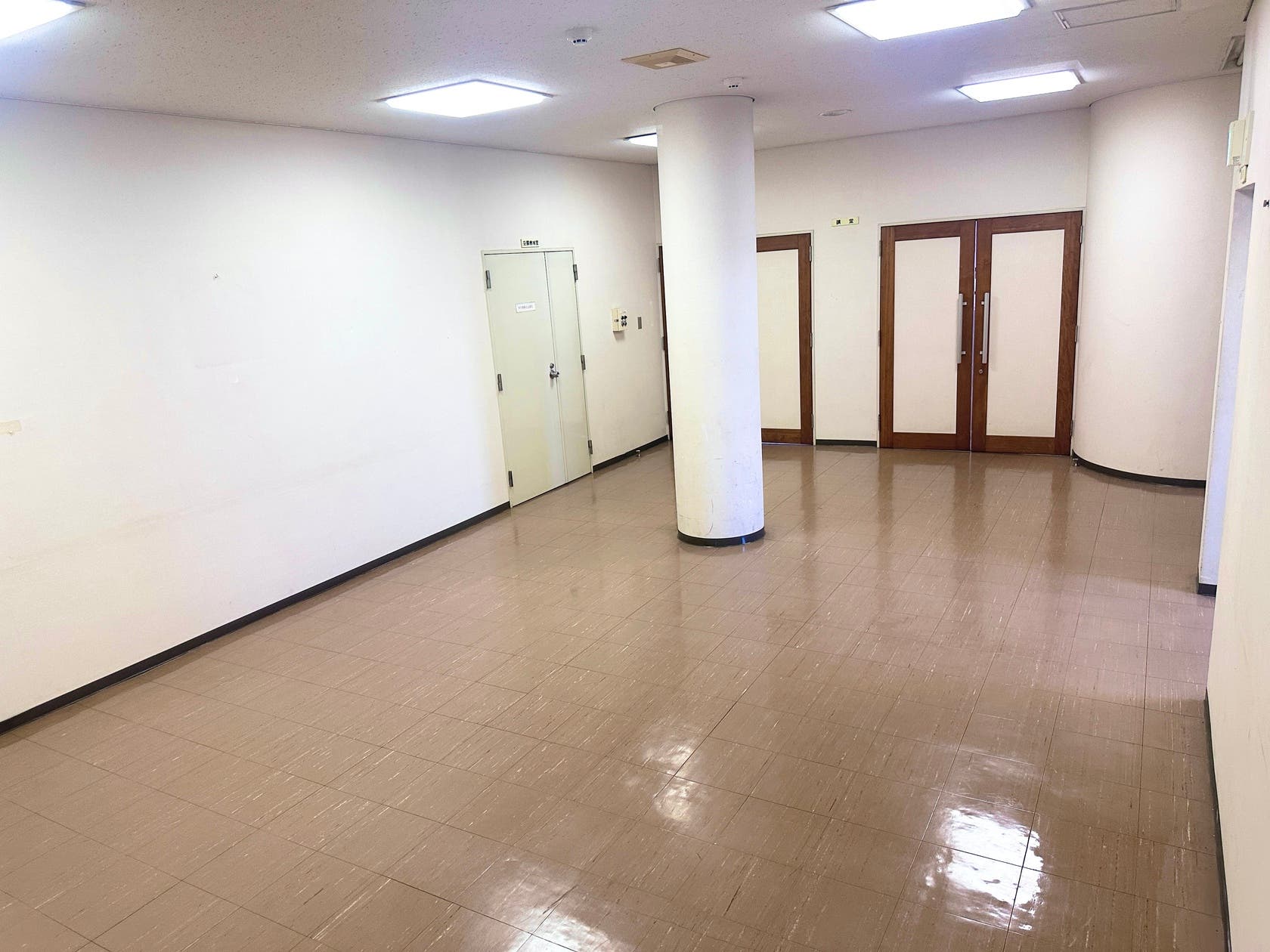 ４Fフロア貸し（講堂、廊下）｜飯田橋駅から２分の学校跡地のレンタルスペース/撮影やイベントなどの写真4