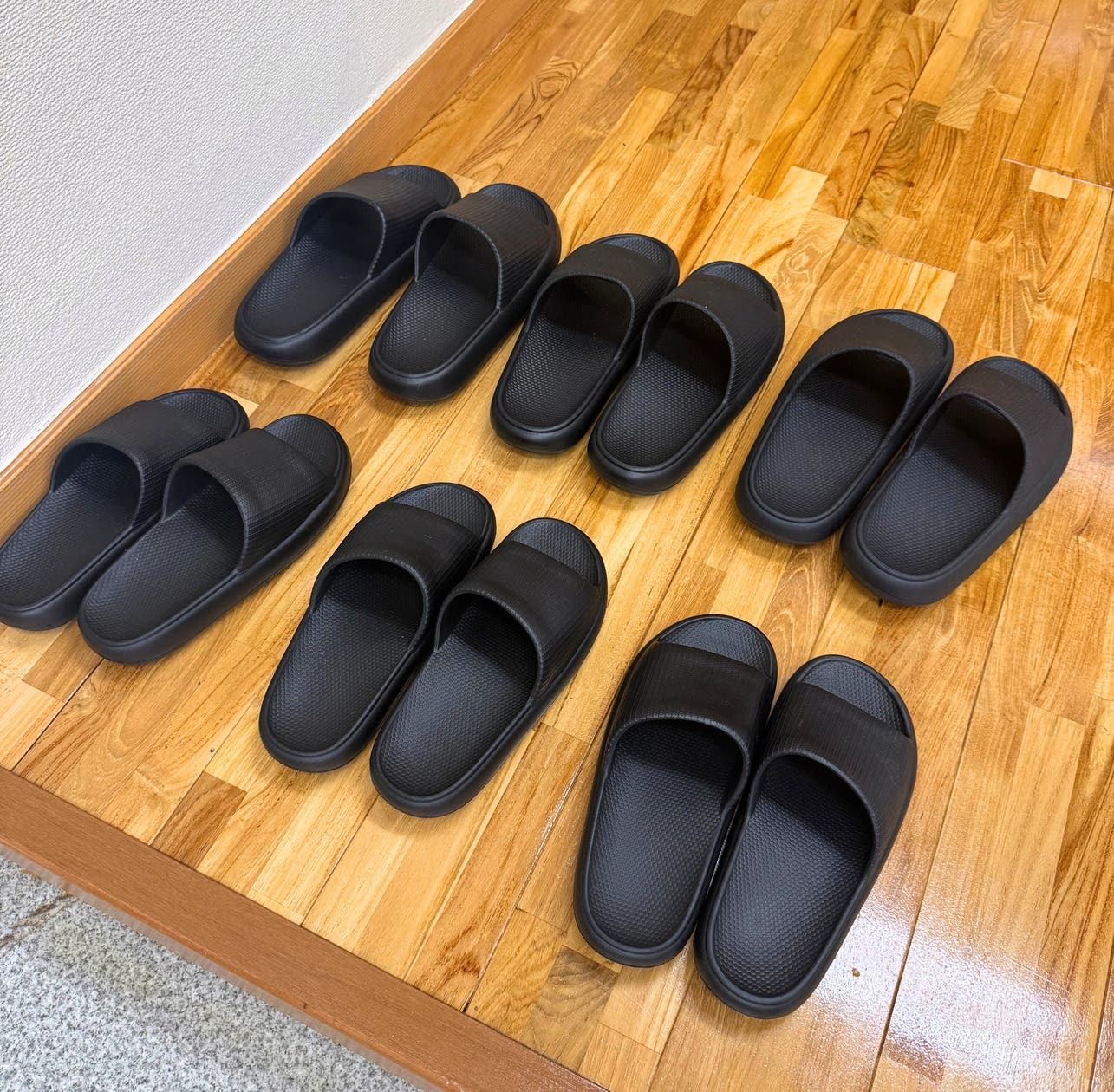 駅チカ×設備完備！気軽に使える会議スペースの写真9