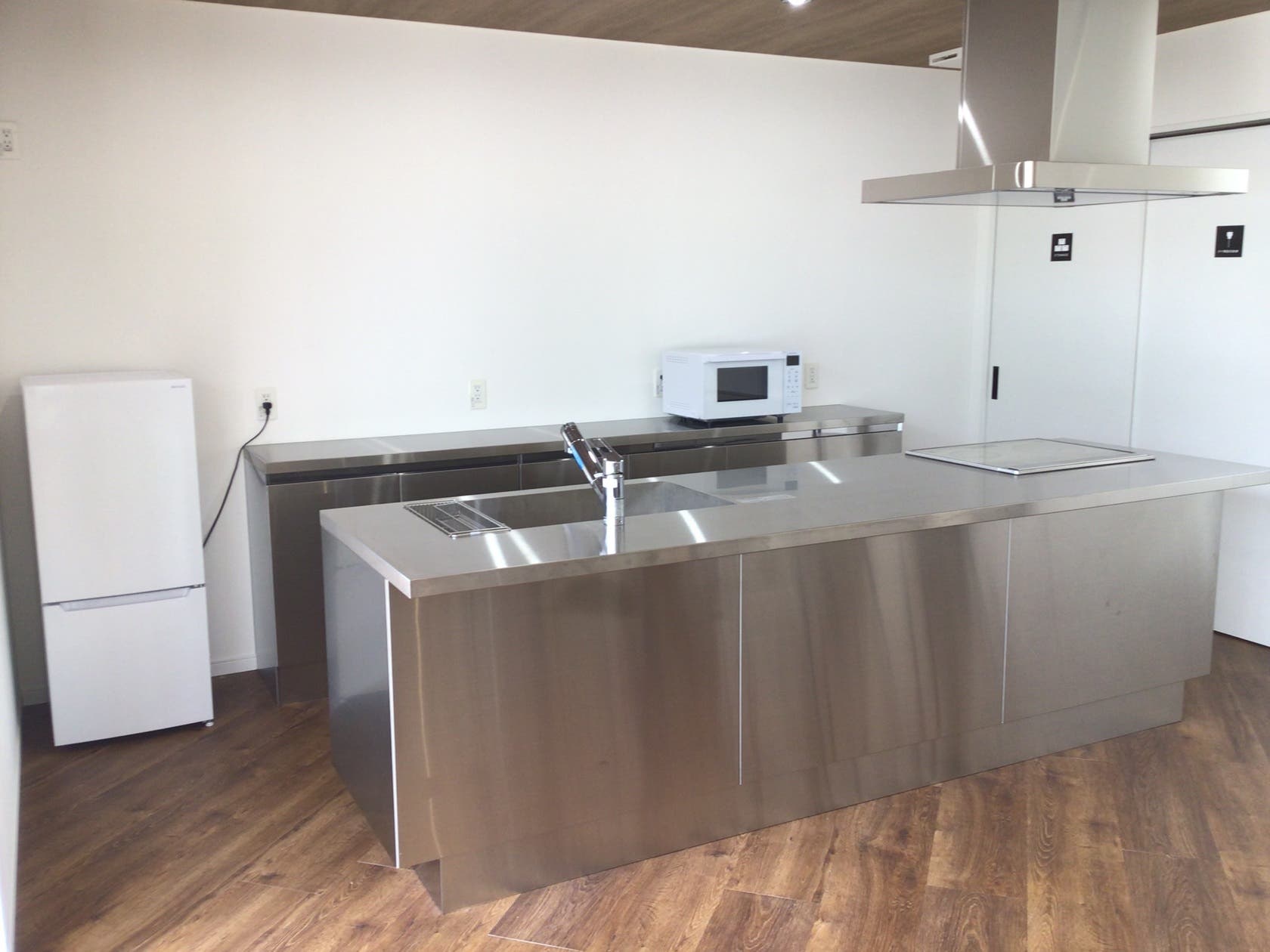 【Community】✨U-SPACE広島店✨大鏡やプロジェクターなどが充実しています♪Wi-Fi/広島市の写真9