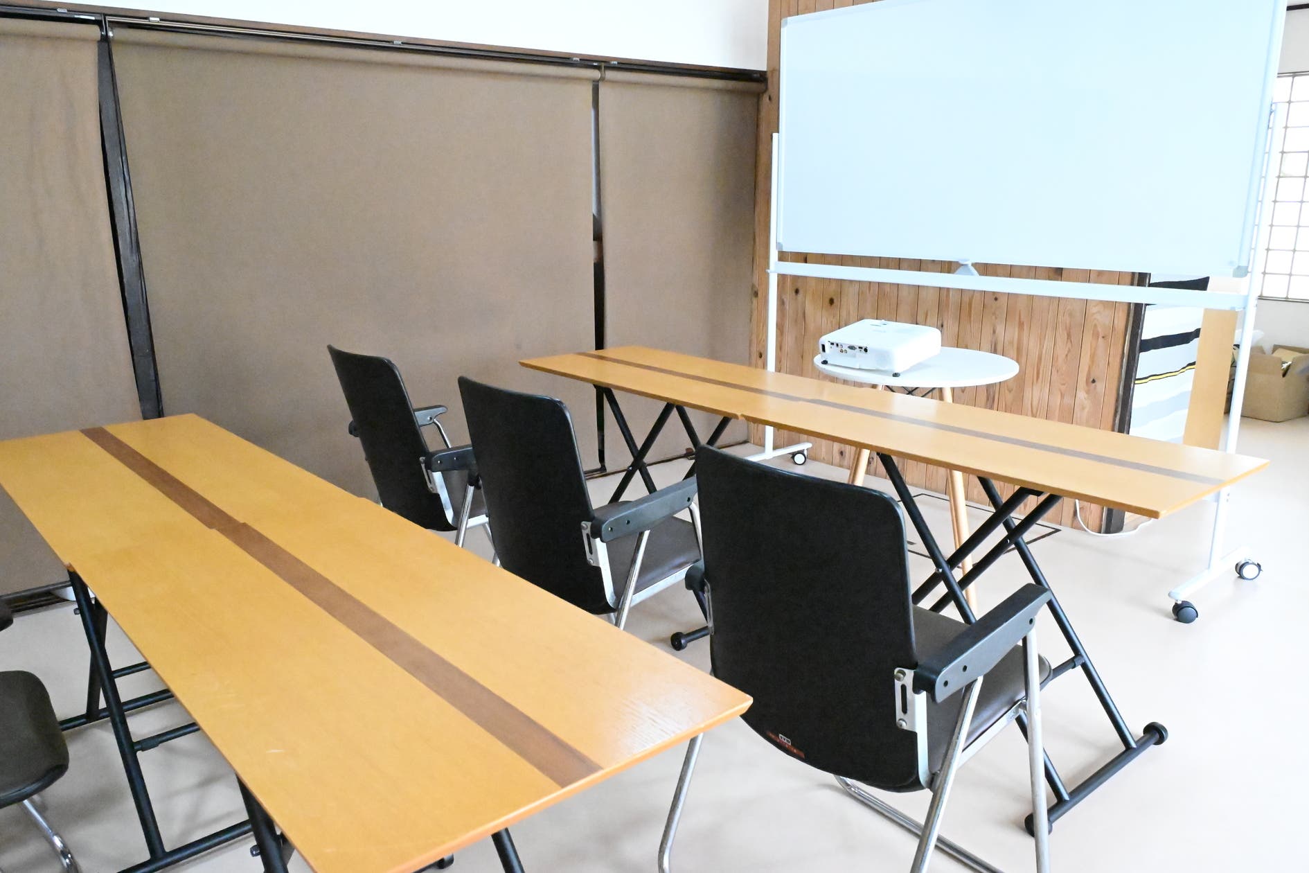 【河内花園駅徒歩6分】キッチン付きリノベスペース！えがおDルームの写真1