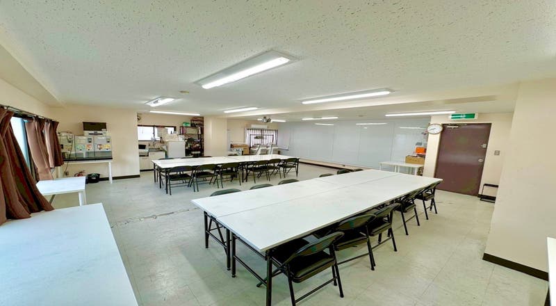 🎉【早朝割引実施中！】経堂駅から徒歩5分｜30名規模の会議・研修・セミナー・パーティに使える多目的スペース