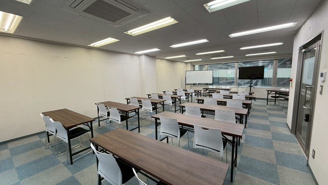 ✨水道橋駅 徒歩1分✨貸し会議室🏢セミナー👫研修💻展示会📱様々な用途に⭐️の写真1