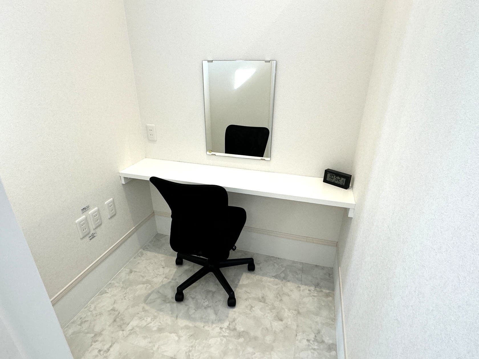 東広島市　西条駅から徒歩10分のレンタルスペース【104】の写真1