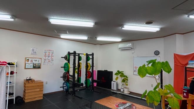 横浜二俣川 ウェイトリフティングができるジム!パワーリフティングの練習にも!の写真1