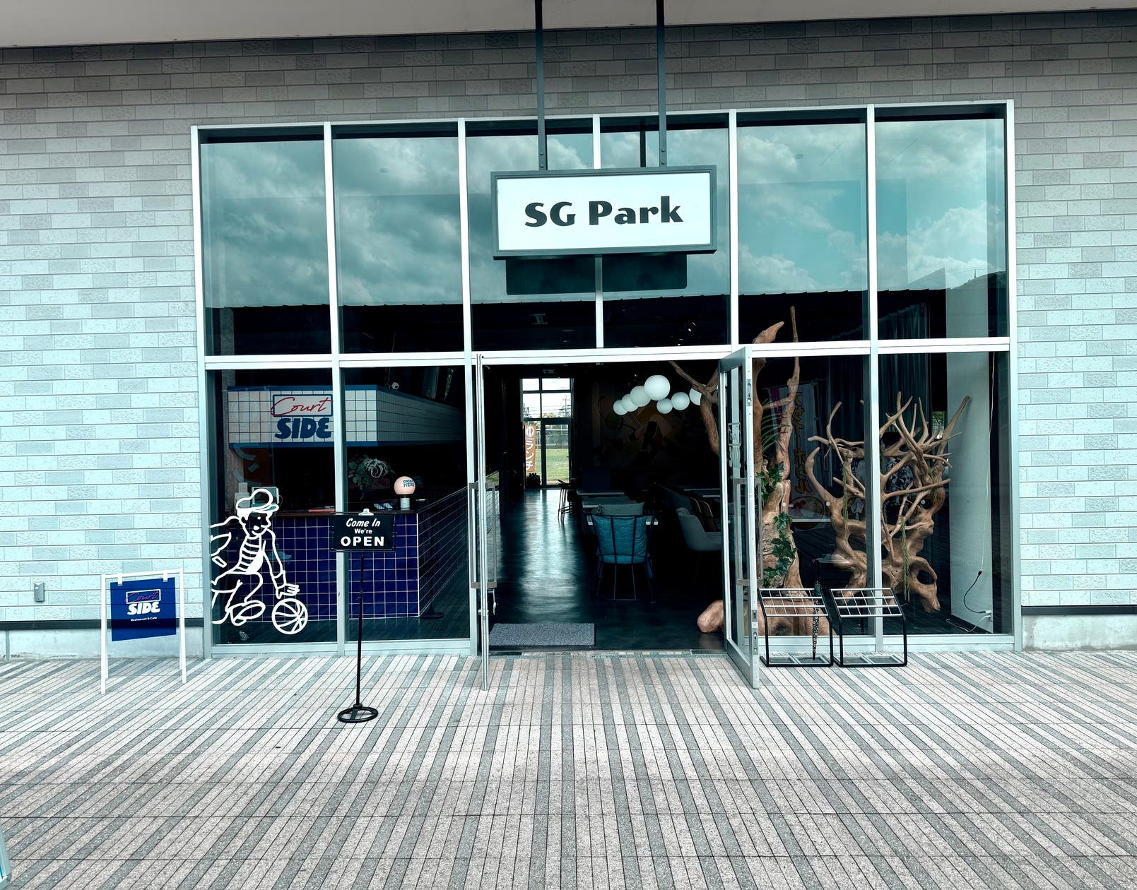 【充実したカフェ貸し切りプラン】ブランチ大津京内バスケットコート併設の路面カフェの写真8