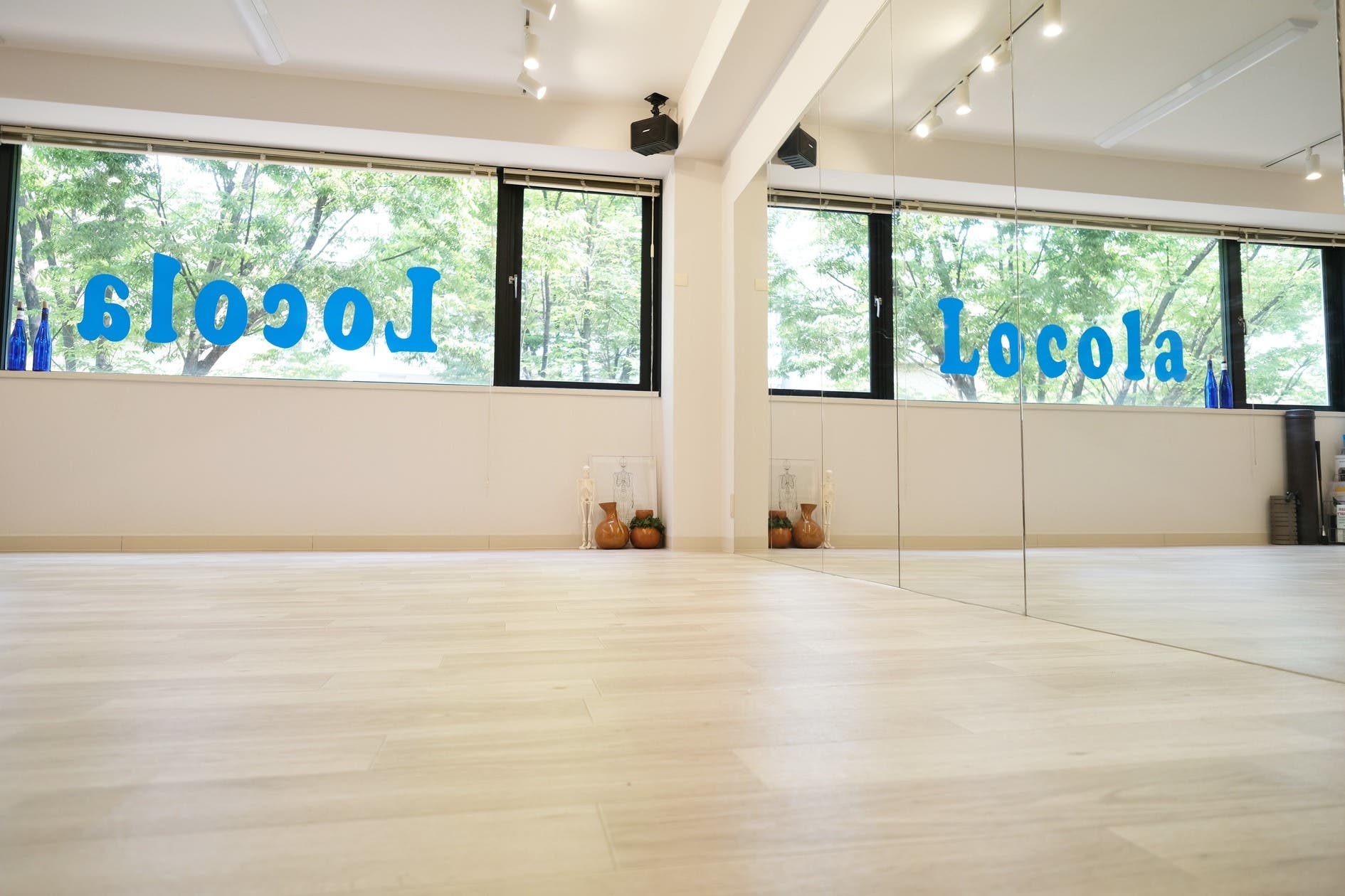 【駅近】阪神芦屋駅徒歩2分！大きな鏡のあるダンススタジオの写真6