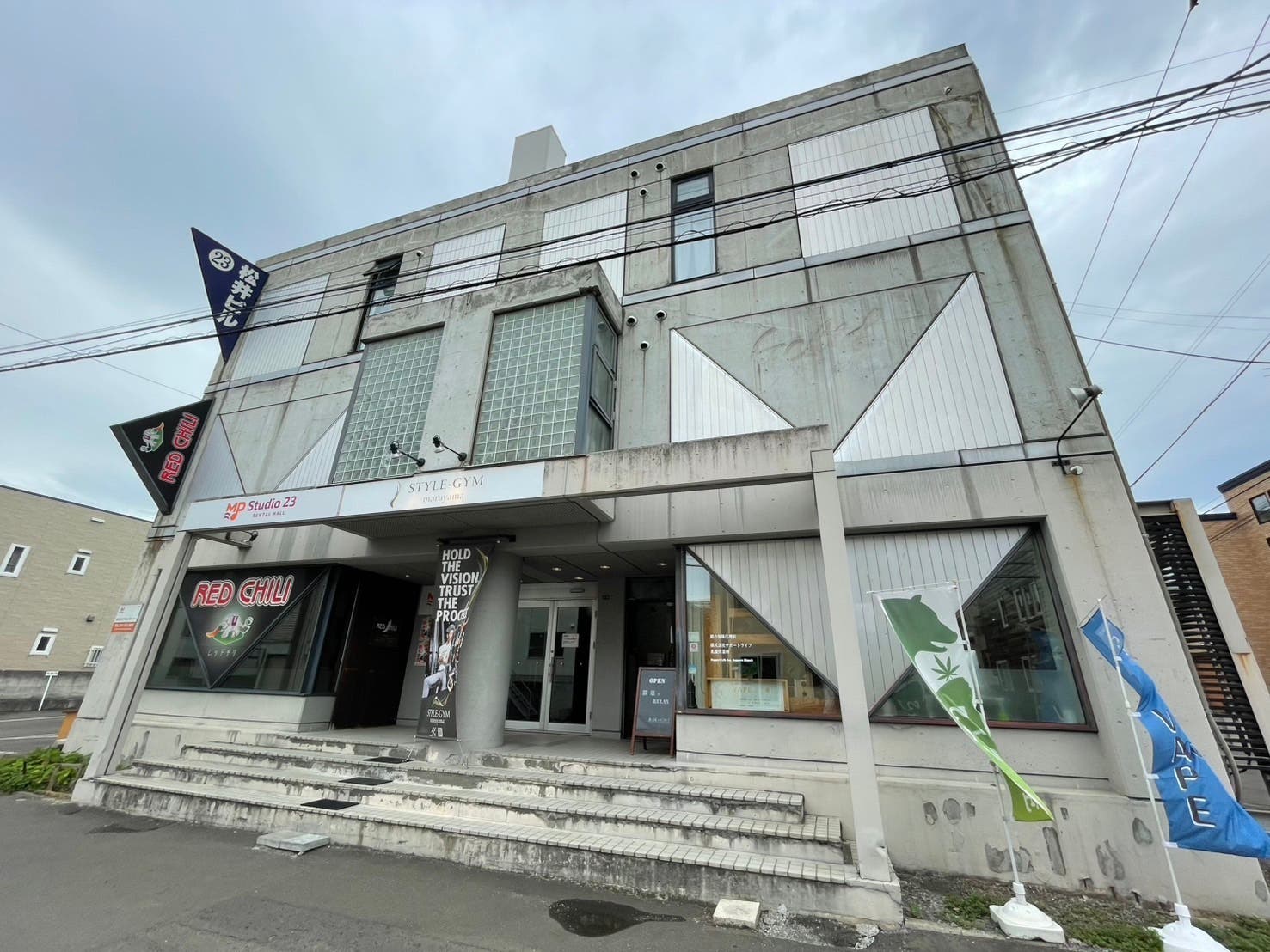 【駐車場10台完備】楽器演奏・ダンス練習など様々な用途でご利用いただけるレンタルスタジオ！地下鉄東西線「西28丁目」徒歩5分の写真13