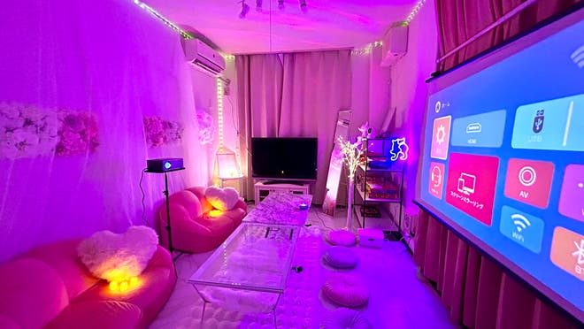 ✨オープンセール✨町田駅5分🚶おうちデート👫女子会❤️誕生日会🎂推し会🌹ママ会✨120インチプロジェクタの写真1