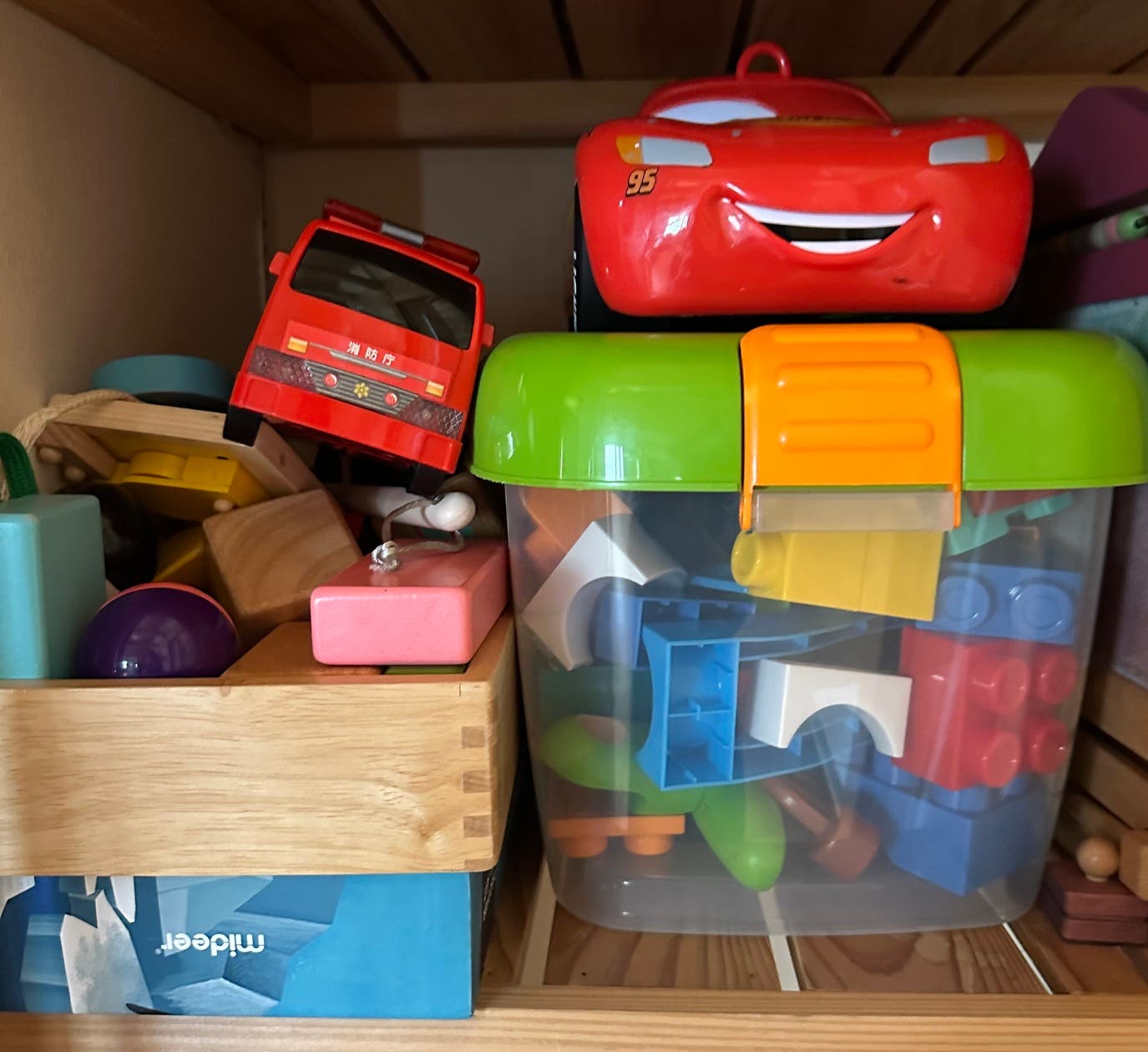 舞浜テーマパークまでバスで22分。戸建て1棟貸切利用。 飲食可。バリアフリー。駐車場２台完備 、バス停も目の前の写真13