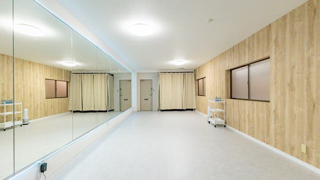 【✨OPEN記念✨🎉】駅徒歩2分!⭐️お洒落でダンス可能なレンタルスタジオ✨ヨガや撮影にも人気✨の写真6