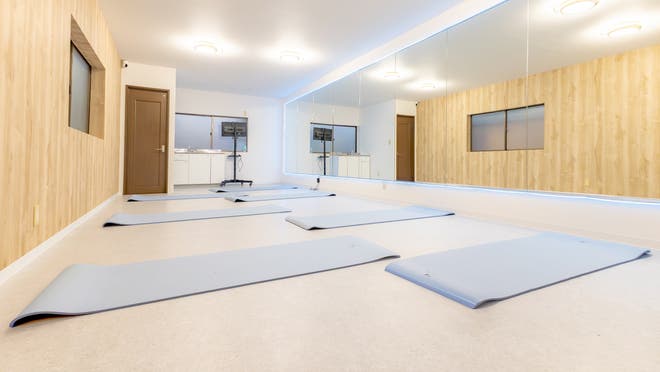 【✨OPEN記念✨🎉】駅徒歩2分!⭐️お洒落でダンス可能なレンタルスタジオ✨ヨガや撮影にも人気✨の写真11