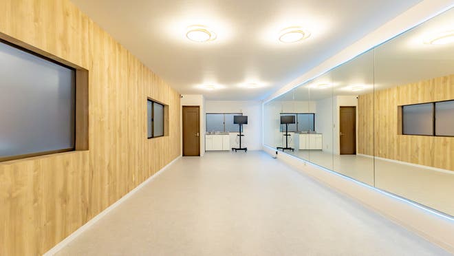 【✨OPEN記念✨🎉】駅徒歩2分!⭐️お洒落でダンス可能なレンタルスタジオ✨ヨガや撮影にも人気✨の写真13