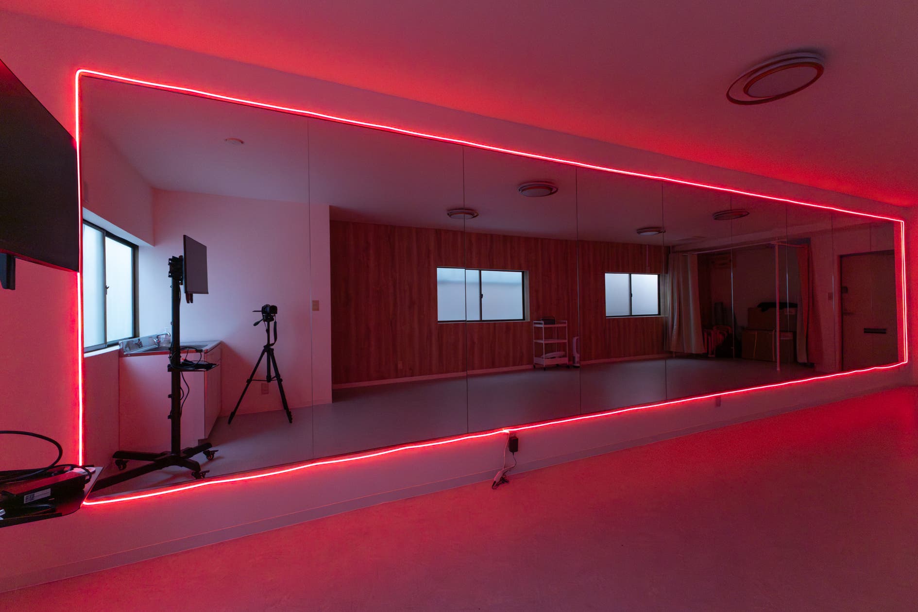 【✨OPEN記念✨🎉】駅徒歩２分！⭐️お洒落でダンス可能なレンタルスタジオ✨ヨガや撮影にも人気✨の写真16