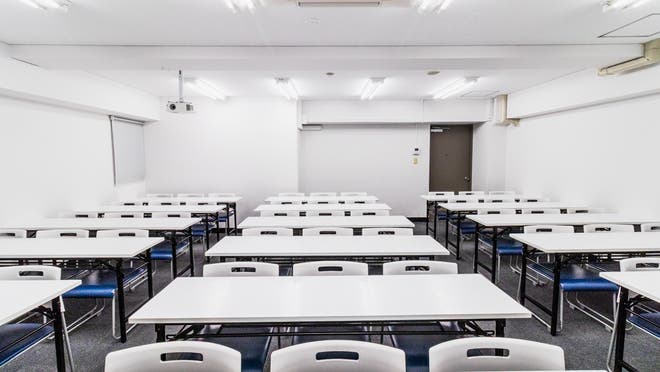 【池袋駅西口出口目の前!定員54名】プロジェクター・ホワイトボード・マイク・WiFi全て無料!ふれあい貸し会議室 池袋No148の写真5