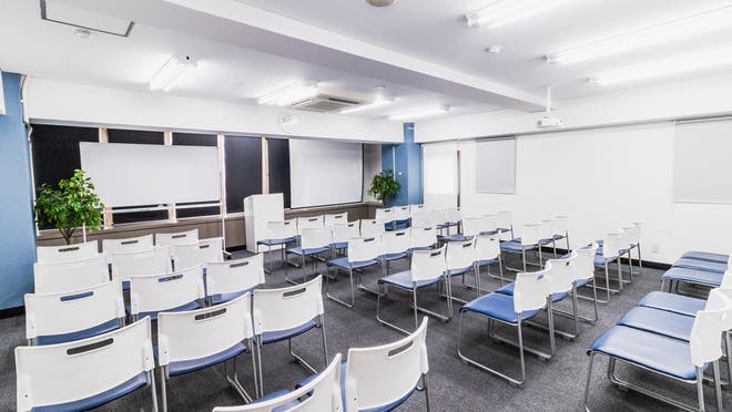【池袋駅西口出口目の前!定員54名】プロジェクター・ホワイトボード・マイク・WiFi全て無料!ふれあい貸し会議室 池袋No148の写真18