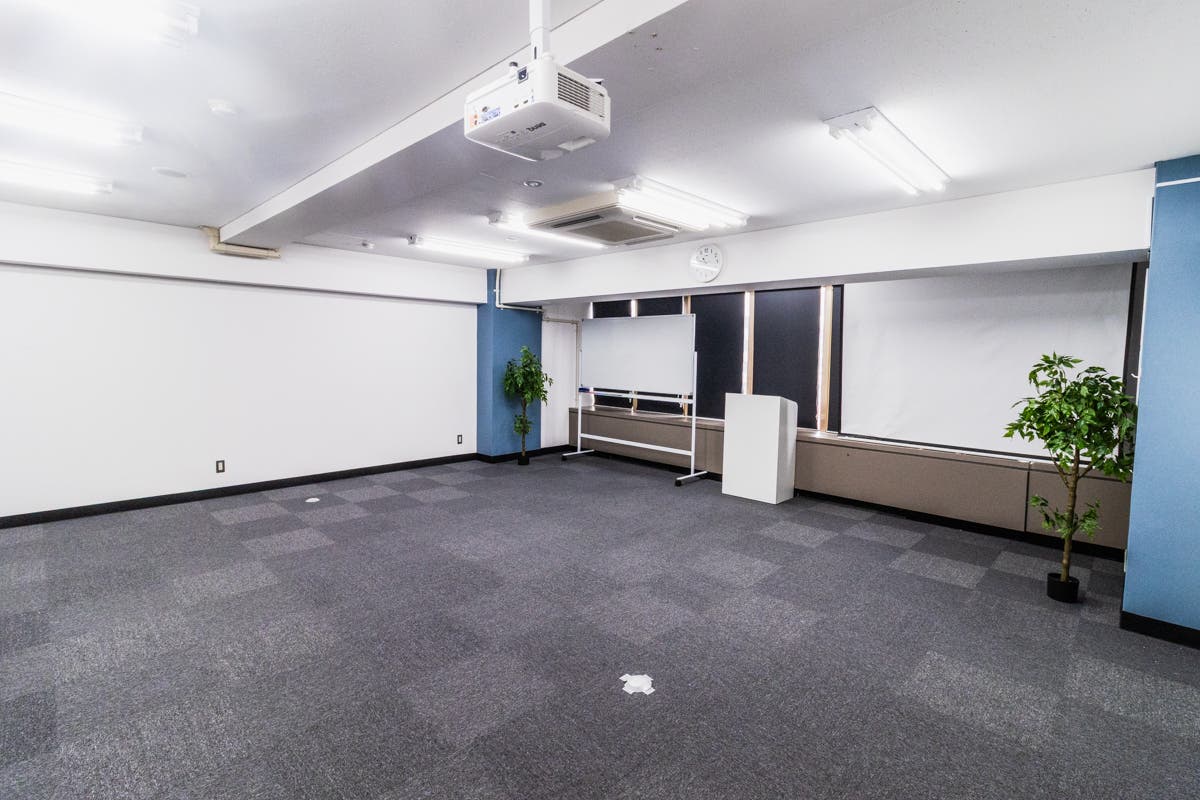 【池袋駅西口出口目の前！定員54名】プロジェクター・ホワイトボード・マイク・WiFi全て無料！ふれあい貸し会議室 池袋No148の写真23