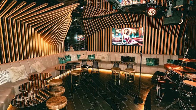 六本木駅から徒歩1分!プライベートパーティールーム(カラオケ付き)の写真4