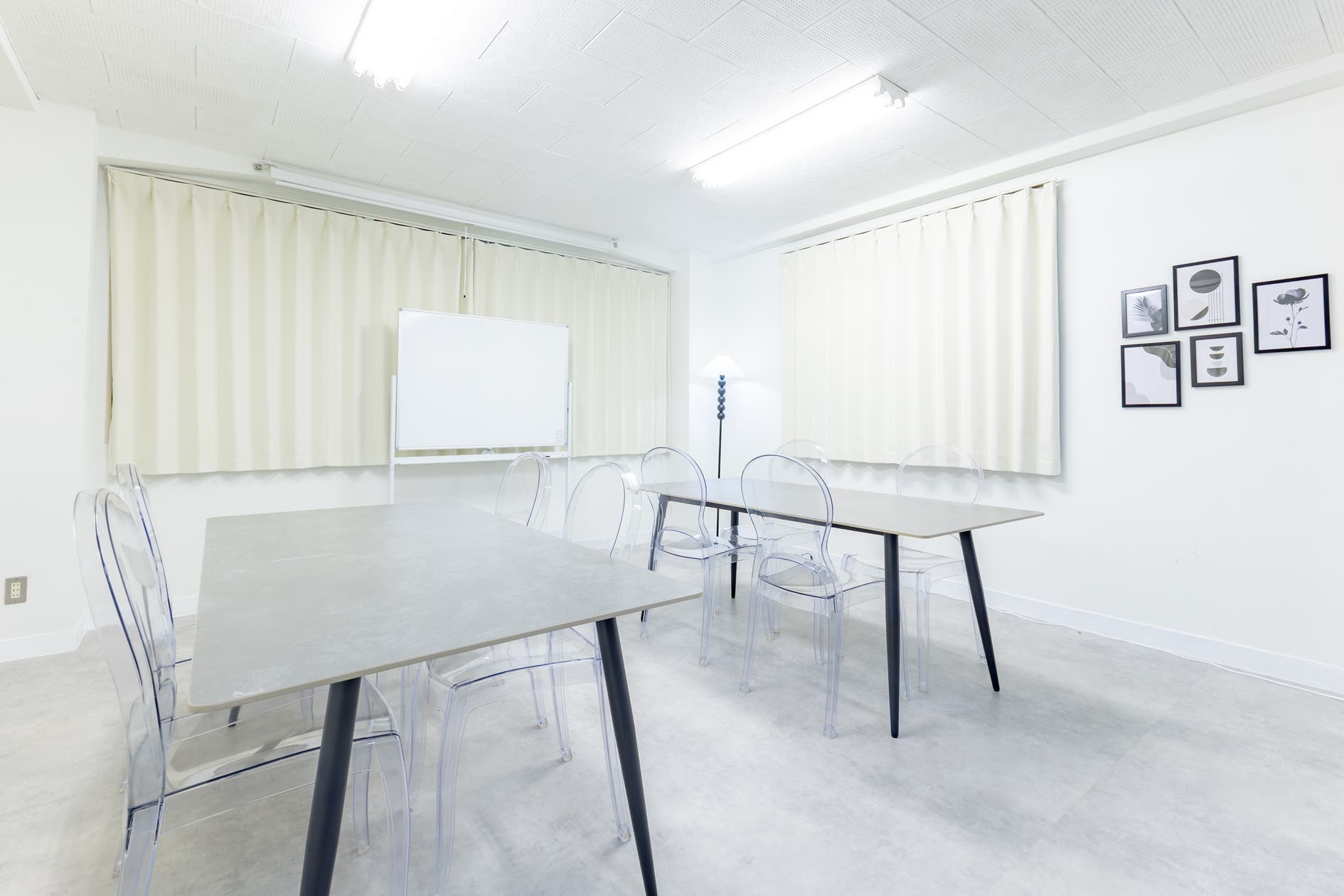 【OPEN特価】新橋駅チカ｜23名着席🉑×シンプル空間｜会議/セミナー/懇親会/パーティーに◎の写真16