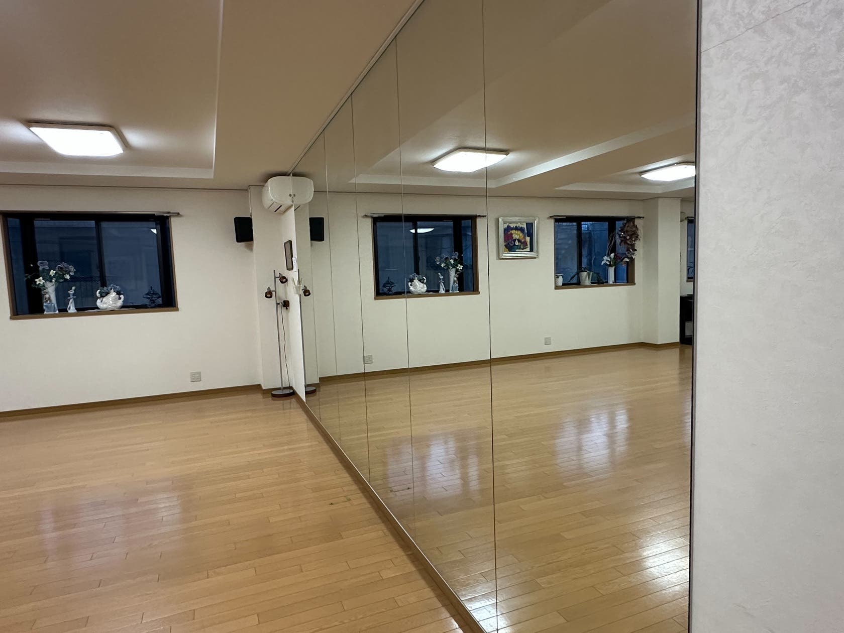 【金山徒歩10分】72㎡の広いダンススタジオ！駐車場付きの写真2