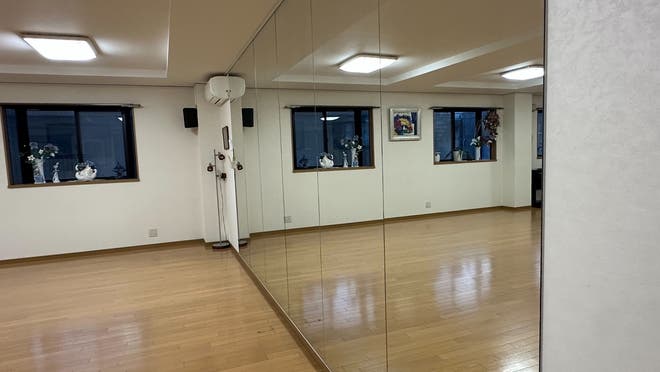 【金山徒歩10分】72㎡の広いダンススタジオ!駐車場付きの写真2