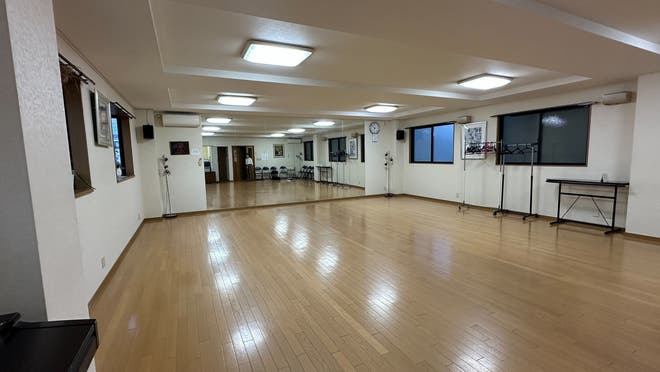 【金山徒歩10分】72㎡の広いダンススタジオ!駐車場付きの写真3