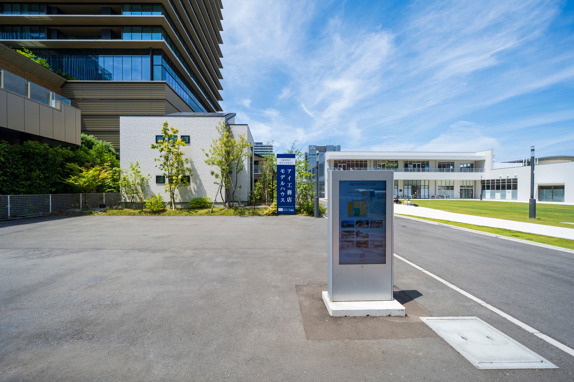 約300坪のふかふか天然芝！横浜みなとみらいの屋外イベント・撮影スペースの写真8