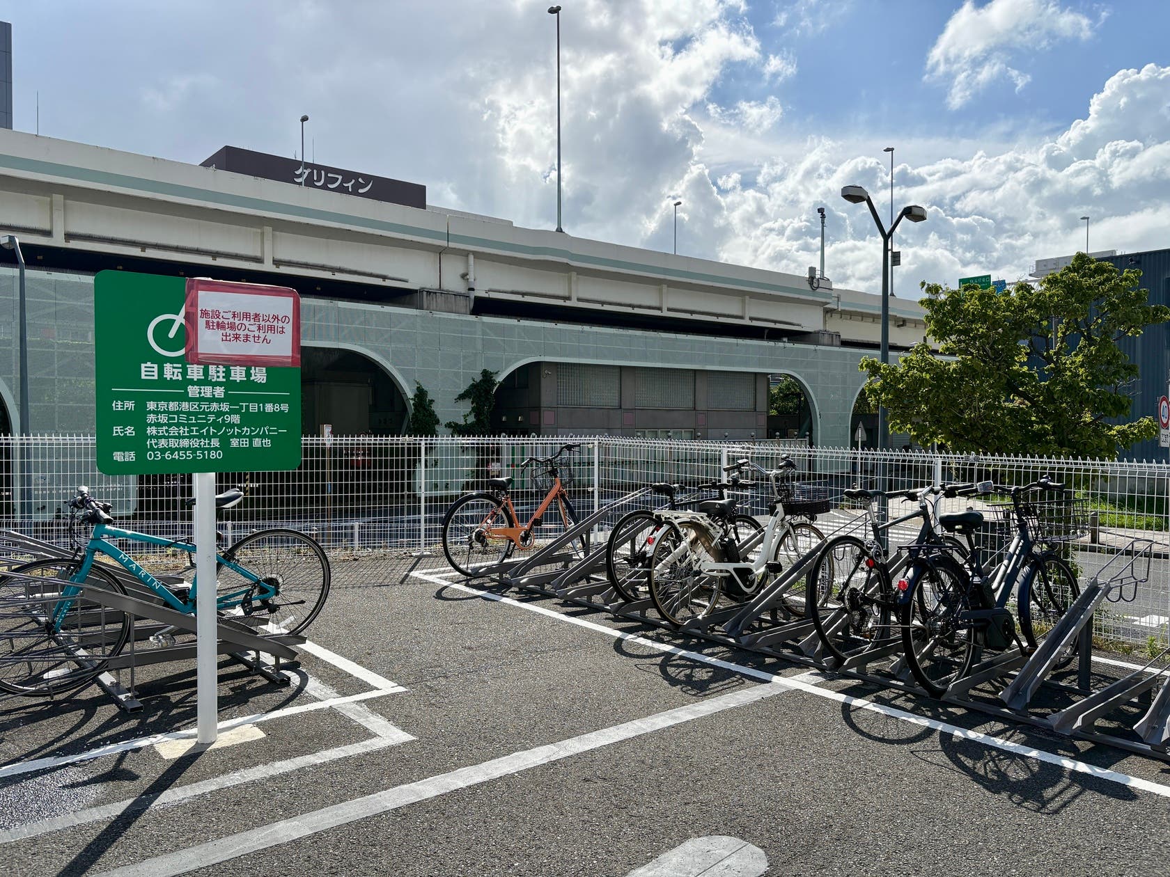 約300坪のふかふか天然芝！横浜みなとみらいの屋外イベント・撮影スペースの写真11