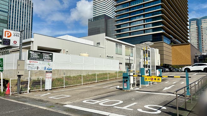 約300坪のふかふか天然芝!横浜みなとみらいの屋外イベント・撮影スペースの写真12