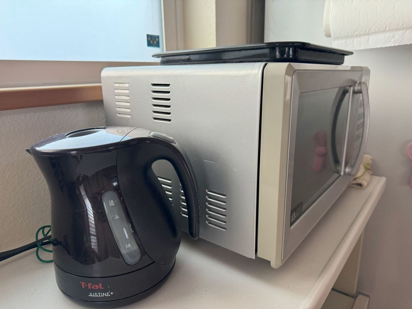 舞浜テーマパークまでバスで22分。戸建て1棟貸切利用。 飲食可。バリアフリー。駐車場２台完備 、バス停も目の前の写真21