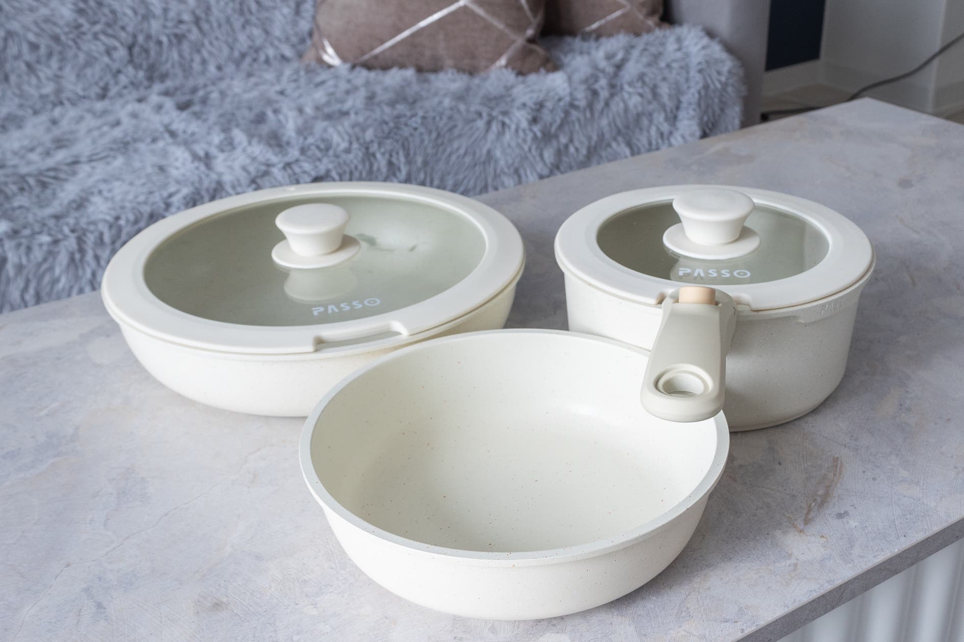 なんばすぐ🚃自然光たっぷり🌞2面採光📷24時間利用可🏠Wi-Fi完備でテレワークにも◎おうちデート♡誕生日会♡鑑賞会の写真8